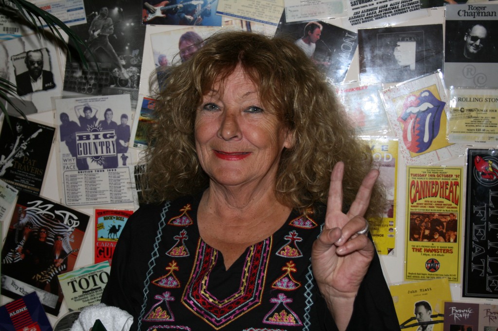 Backstage Kinross Welcomes Maggie Bell & Dave Kelly - Mundell Music